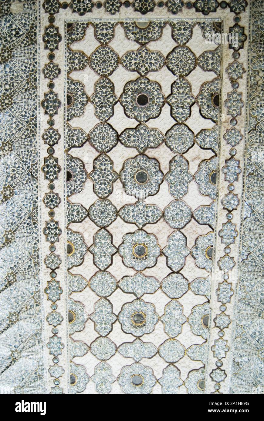 Art work in Sheesh Mahal, Amber fort, Jaipur, Rajasthan, India, Asia ...