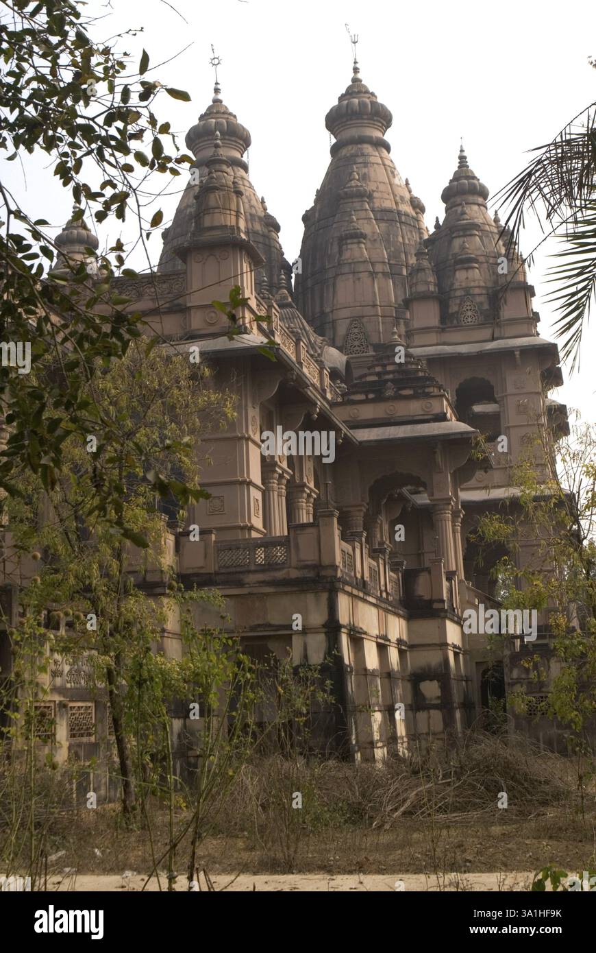 Chitrakoot Hill home to ancient Hanuman temple near Deoghar, Jharkhand ...