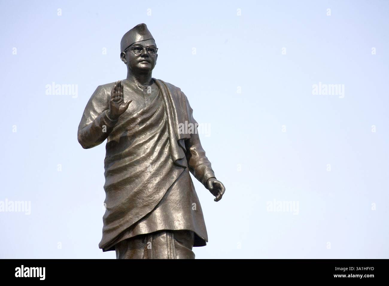Statue of national leader and freedom fighter Netaji Subhash Chandra ...