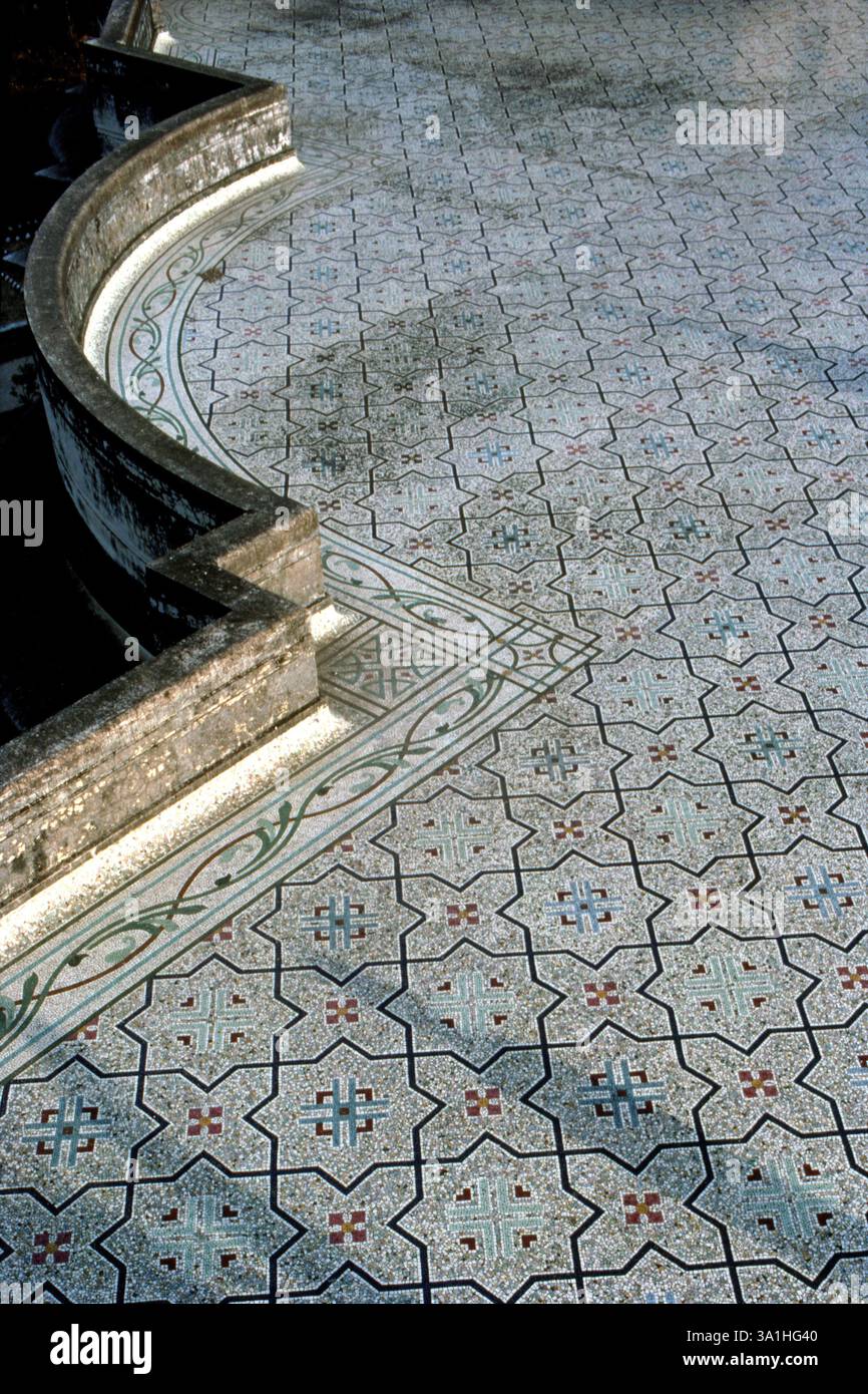 Old house Rajpipla Heritage house Stock Photo - Alamy