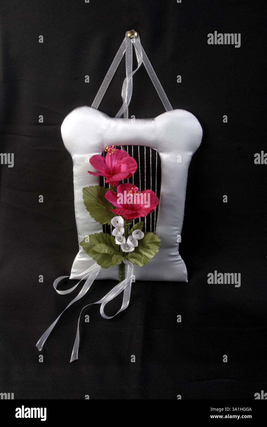 Church pew harp name of flowers hibiscus and bell used in Christian ...