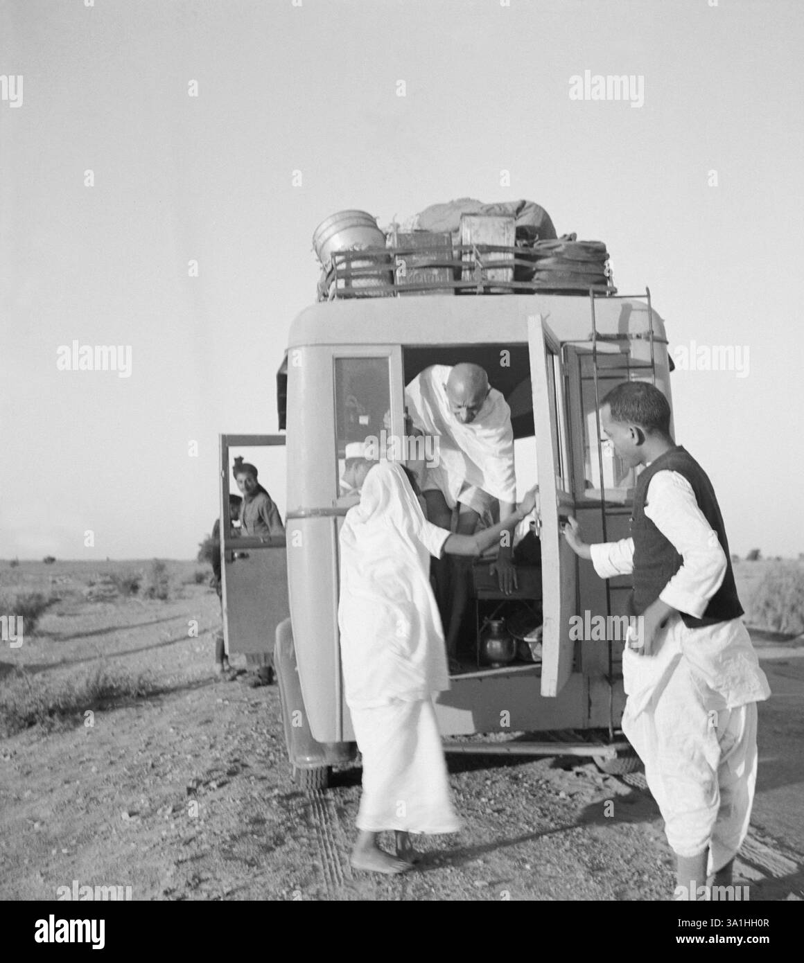 Asia motor works Black and White Stock Photos & Images - Alamy