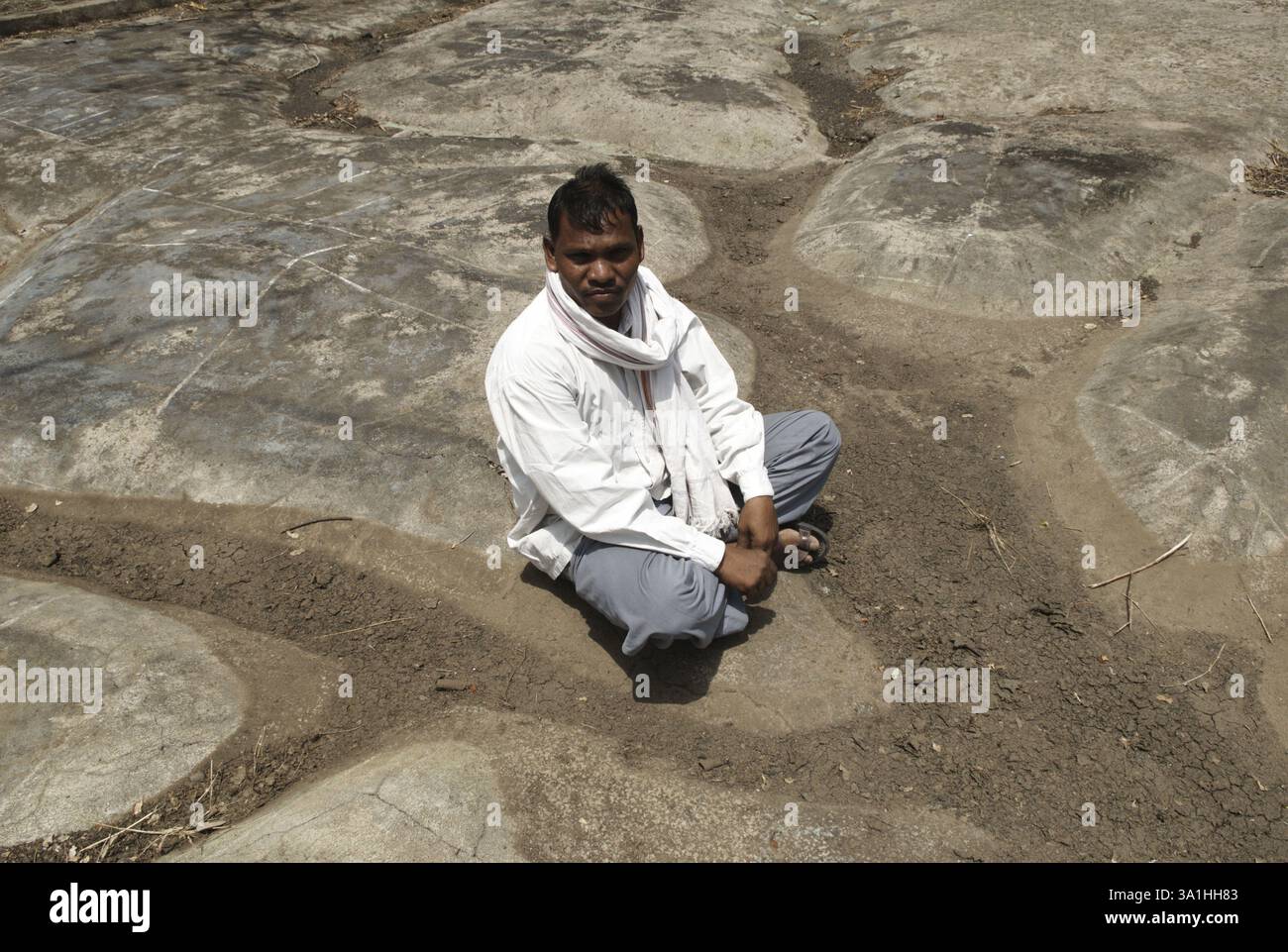 Native beed hi-res stock photography and images - Alamy