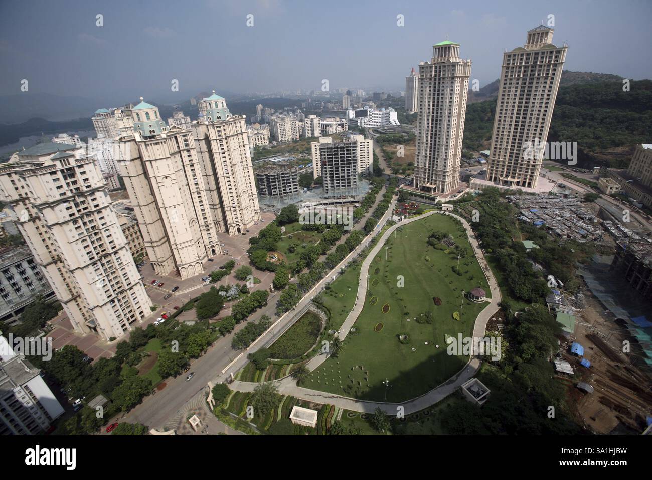 Nicely maintained garden by Brihanmumbai Municipal Corporation situated ...