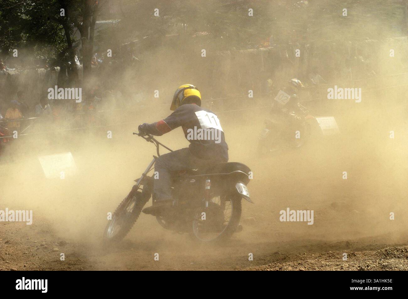 Two wheeler dirt track racing sport in Bombay Mumbai, Maharashtra ...