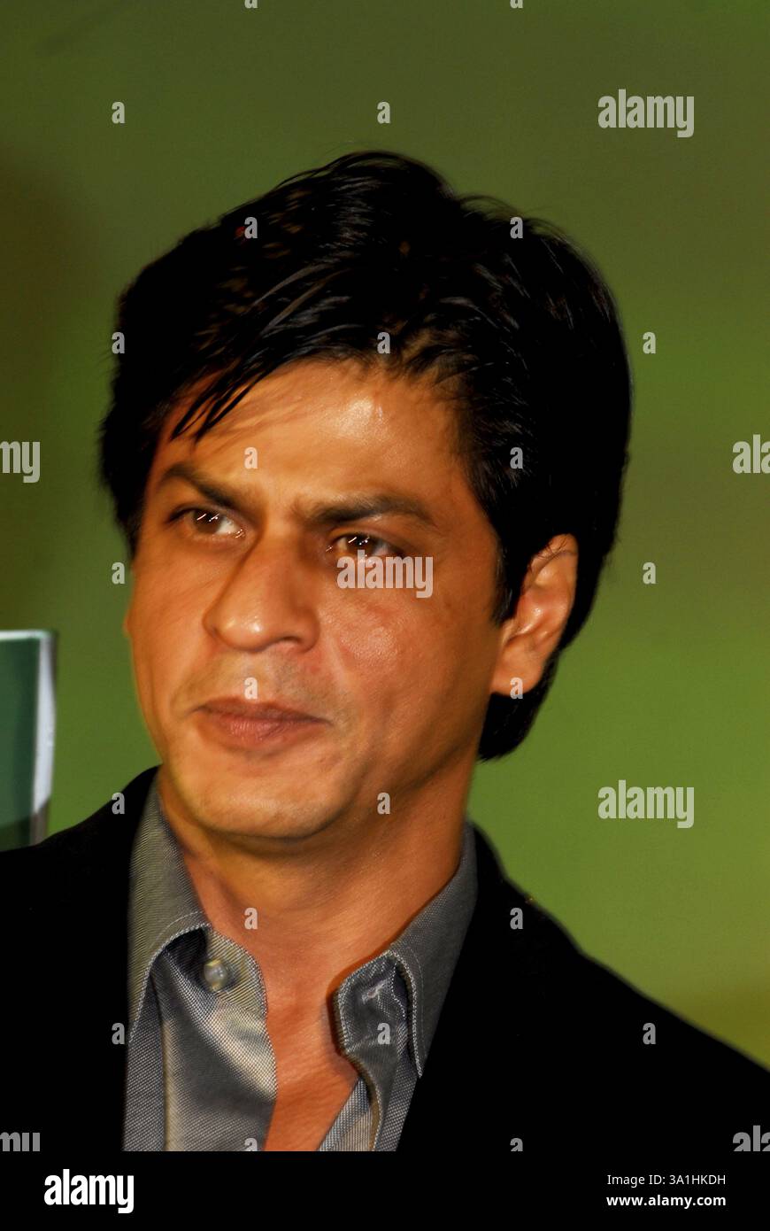 South Asian Indian Bollywood actor Shah Rukh Khan addressing a Kaun ...