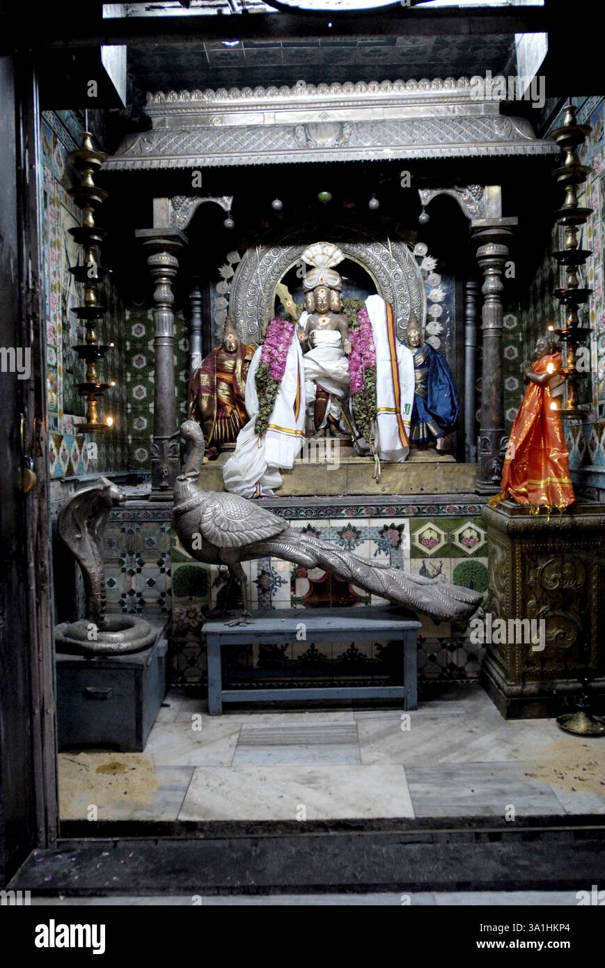 Shanmugar Valli Deivayanai Devasena in Swaminatha Swami temple ...