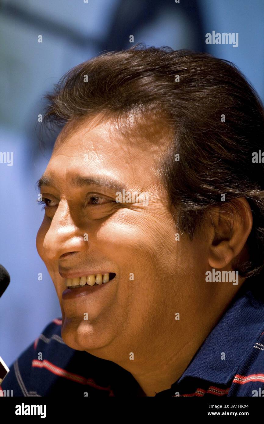 Bollywood actor Vinod Khanna NO MR Stock Photo - Alamy