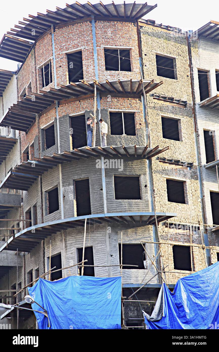 Old building Bhangwadi mass urban housing, Princess street, Vardhaman ...