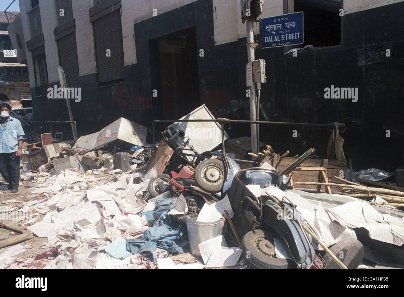 Damages in Mumbai bomb blast 93, Bombay Mumbai, Maharashtra, India ...