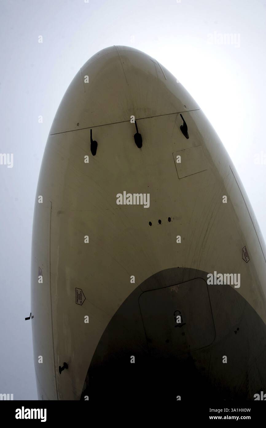 The world's only airborne ophthalmic surgical and training facility ...