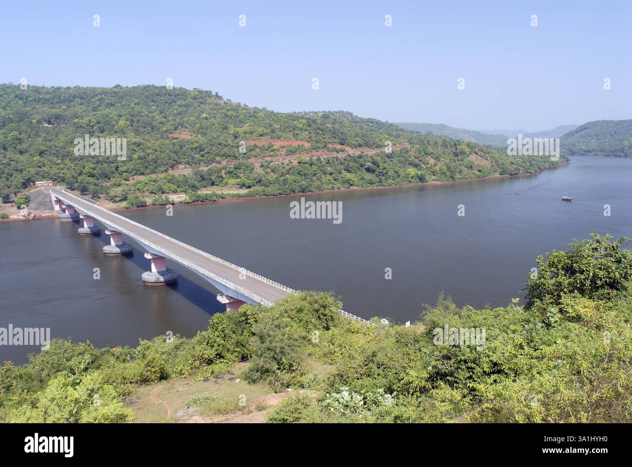 Rai bhatgao bridge on way to Ganpatipule, District Ratnagiri ...