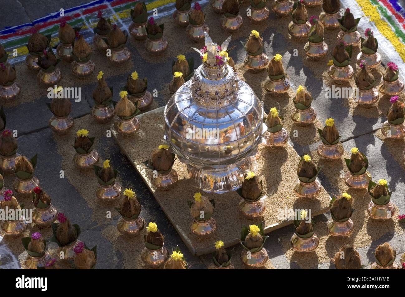 Kalash in mahamastakabhisheka head anointing ceremony, Sravanabelagola ...
