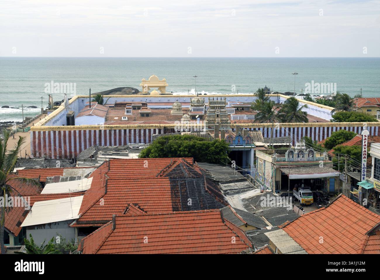 Kumari Amman temple popular pilgrimage centre built by Pandya kings in ...