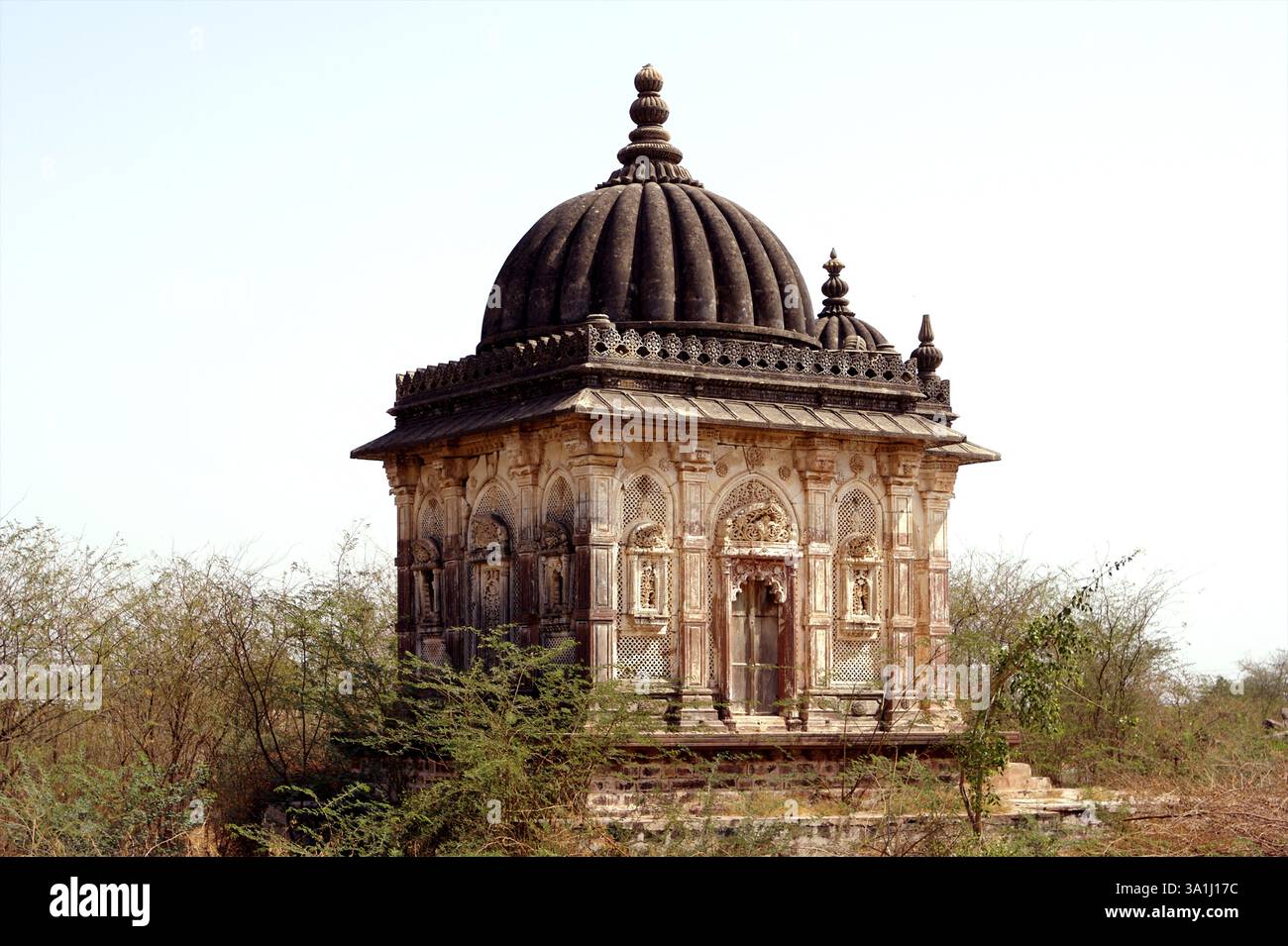 Ruins stone dome at muslim graveyard, kutch, Gujarat, India, Asia Stock ...