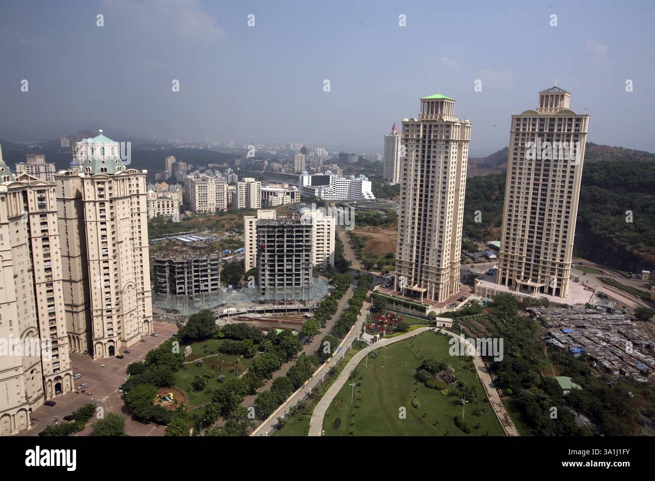 Nicely maintained garden by Brihanmumbai Municipal Corporation situated ...