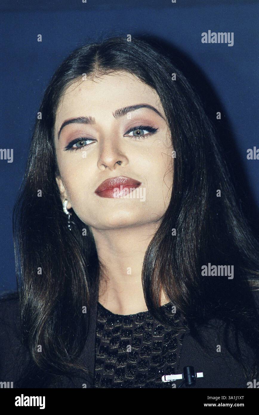 South Asian Indian Bollywood actress and former Miss World Aishwarya ...