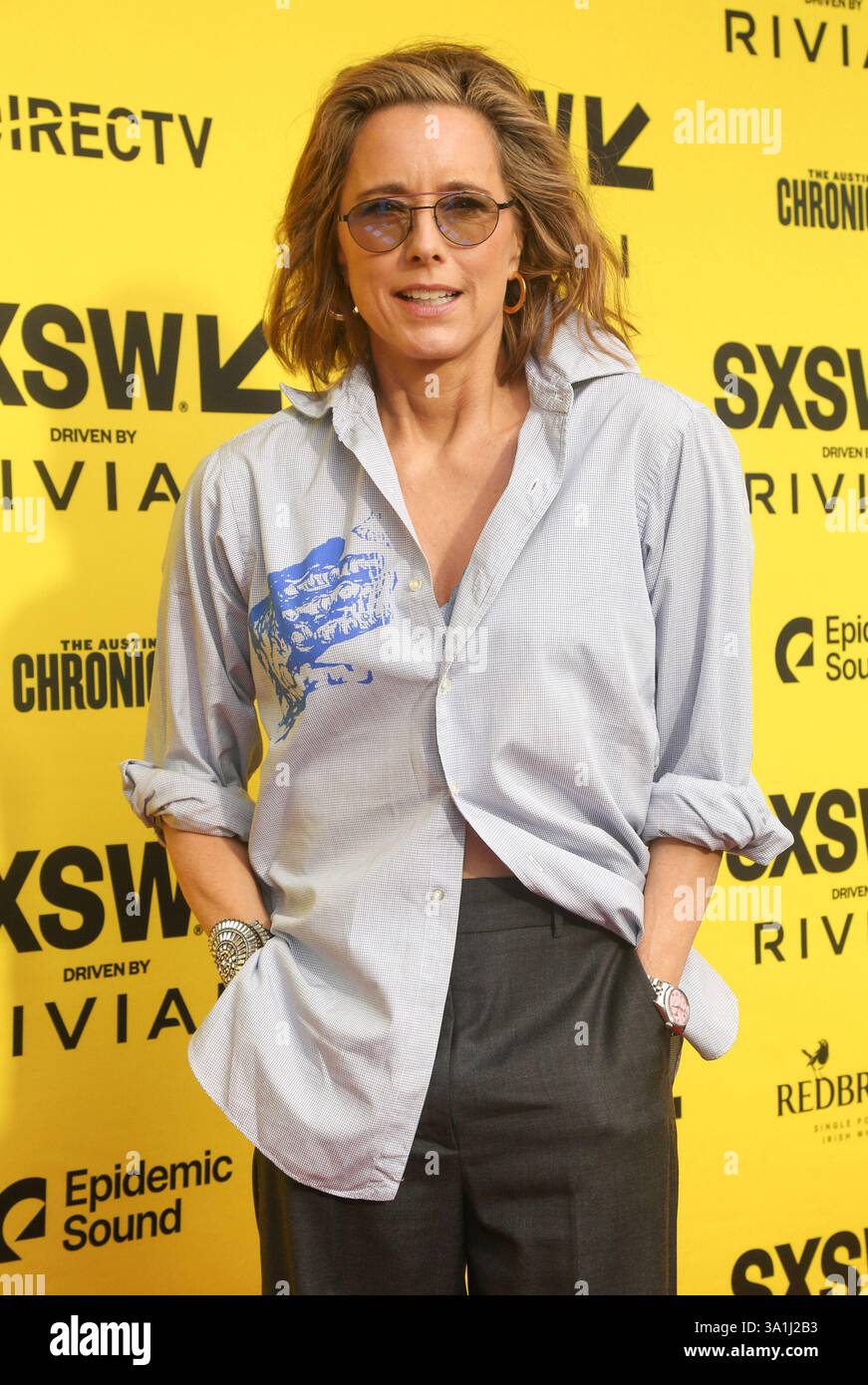 Tea Leoni arrives for the world premiere of "Death of a Unicorn" at the ...