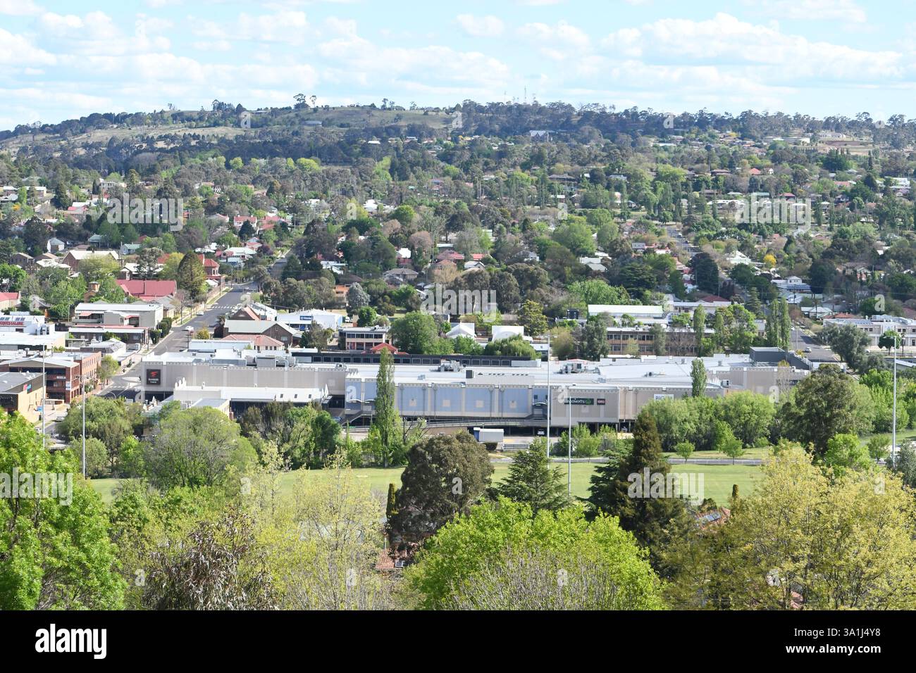 Stunning wide angle view of Armidale City from drummond apex lookout ...