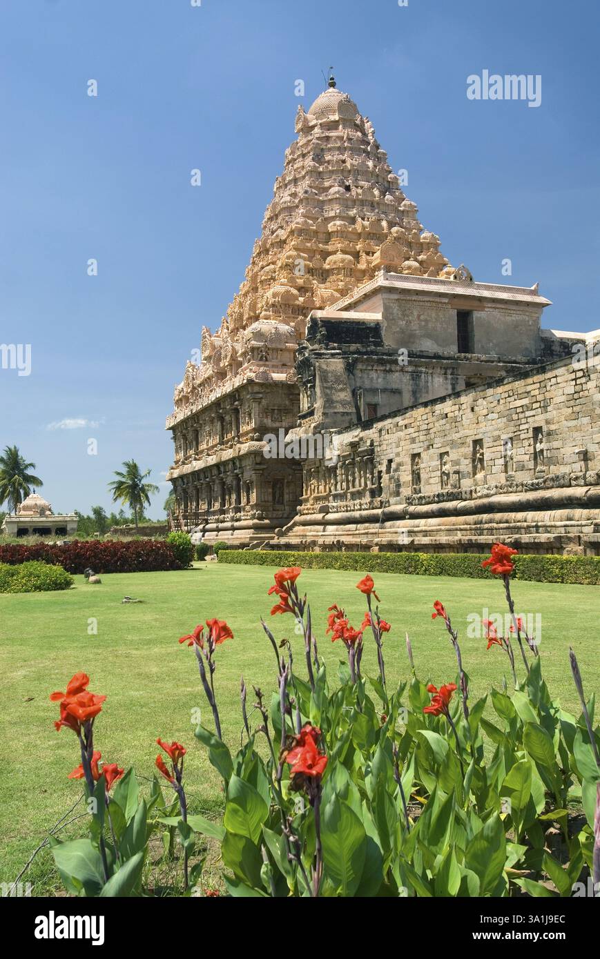 Gangaikonda Cholapuram, capital of the Cholas, temple of Shiva, Tamil ...