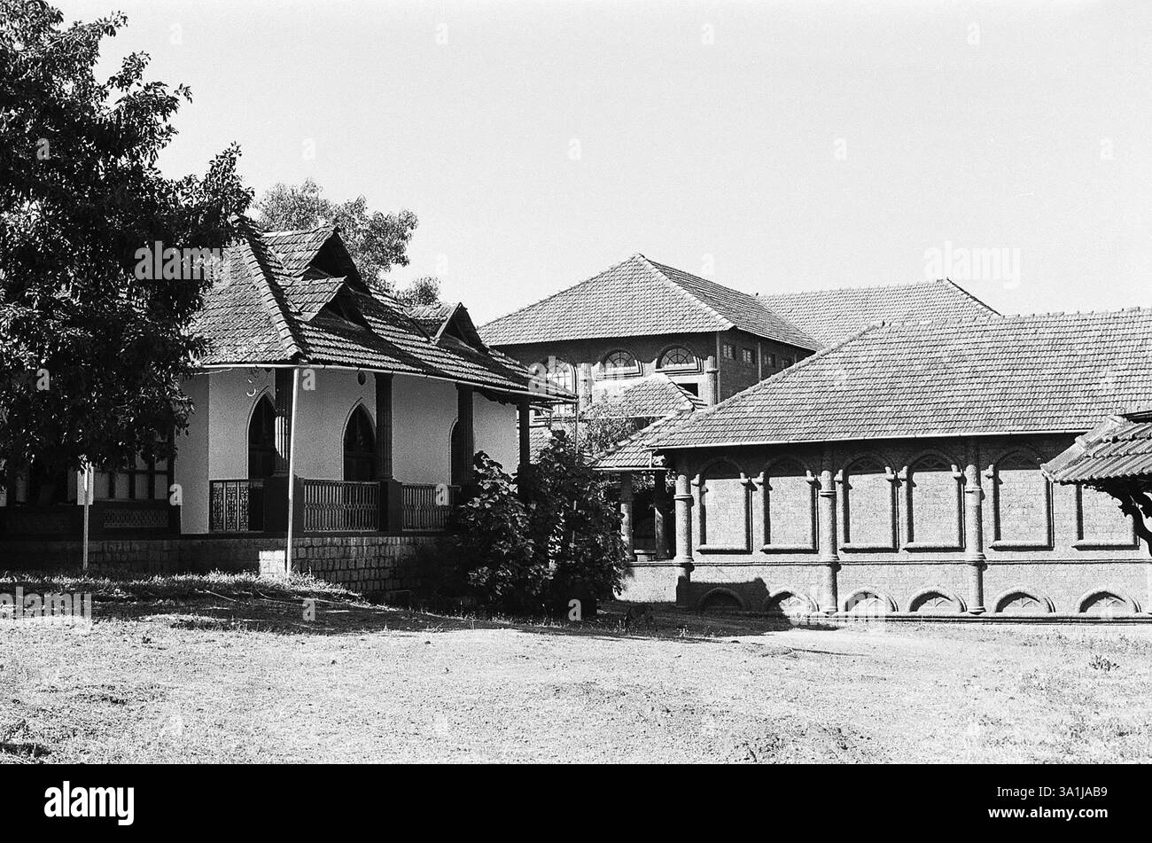 Kamal Mahal of kukanur entirely built by vijayanagar kings in 16th ...