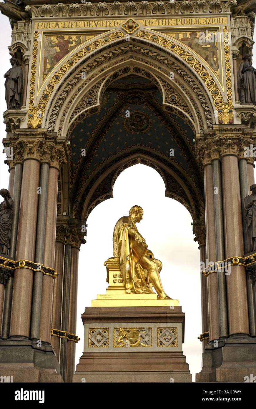 Albert statue at The Victoria and Albert Museum, London, U.K. United ...