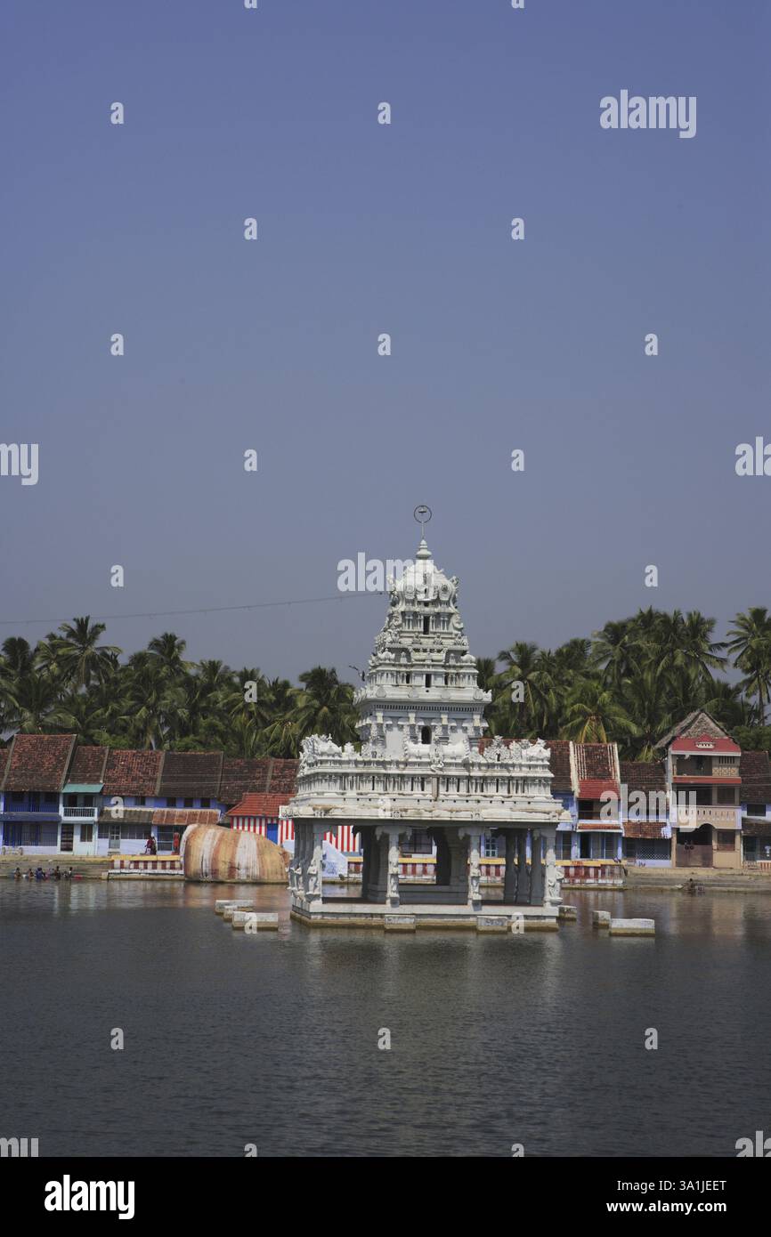 Holy tank at temple, Suchindram, Dist Kanyakumari, Tamil Nadu, India ...