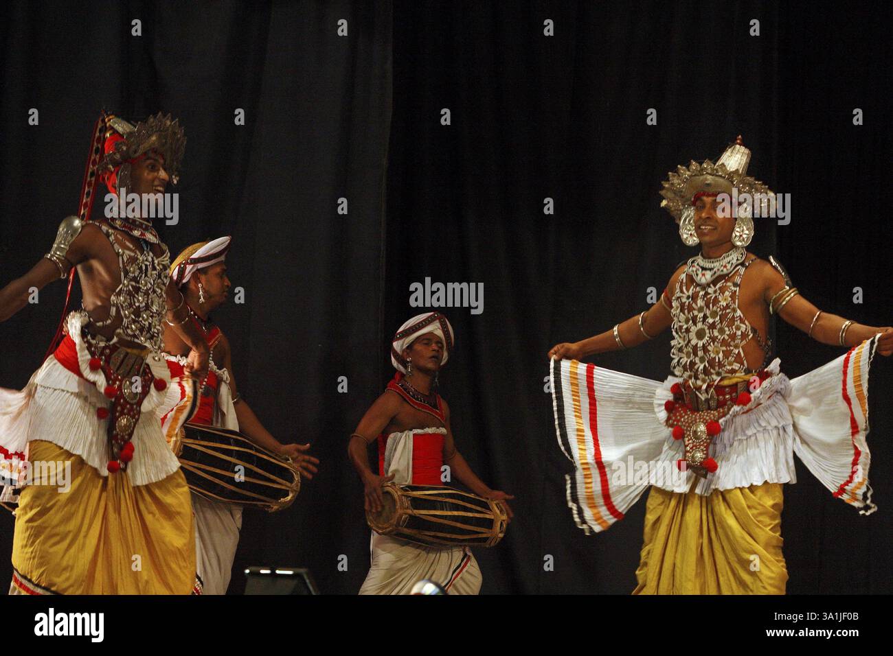 Ves dance, ves is the traditional attire of the kandyan dancer, sixty ...