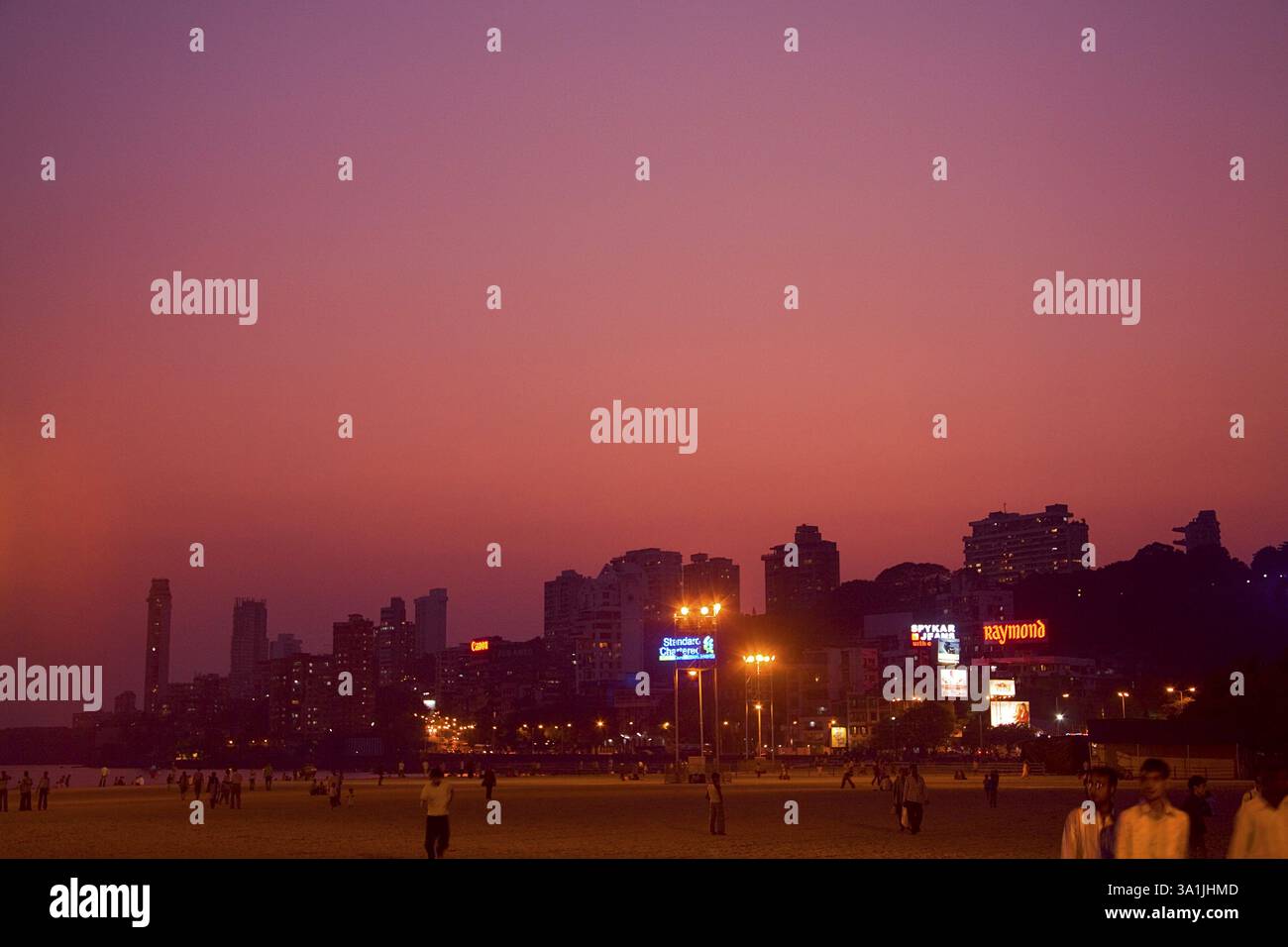 An evening Malabar hill view from Girgaum Chowpatty beach, Mumbai ...