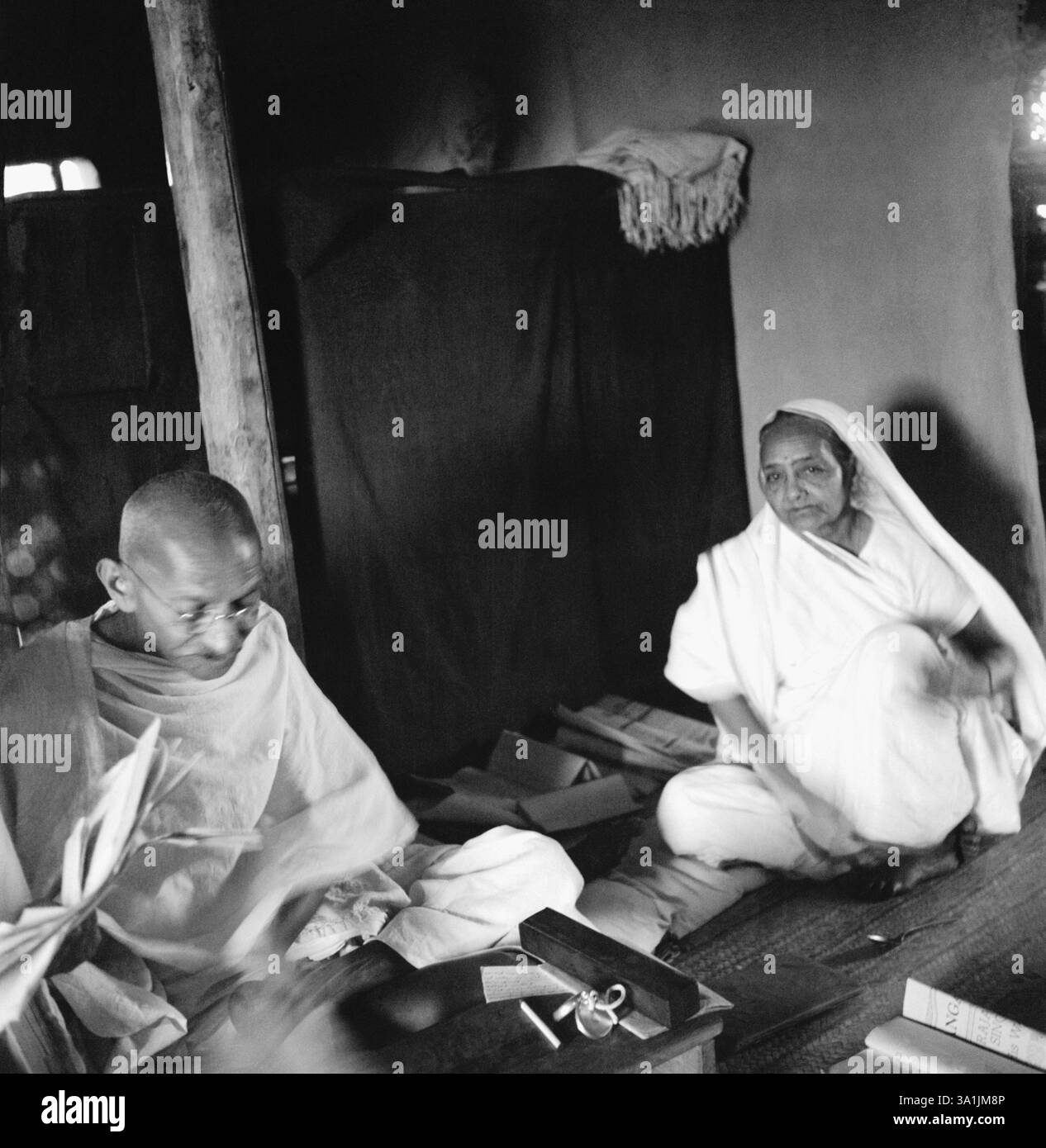 Kasturba Gandhi and Mahatma Gandhi in Mahatma Gandhi's hut at Sevagram ...