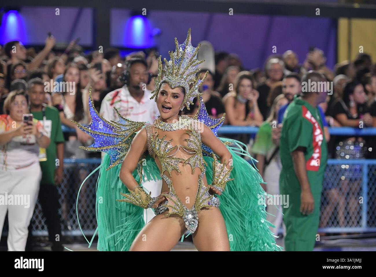 RJ - RIO DE JANEIRO - 03/08/2025 - CARNIVAL RIO 2025, CHAMPIONS PARADE - Patricia Poeta Members ...
