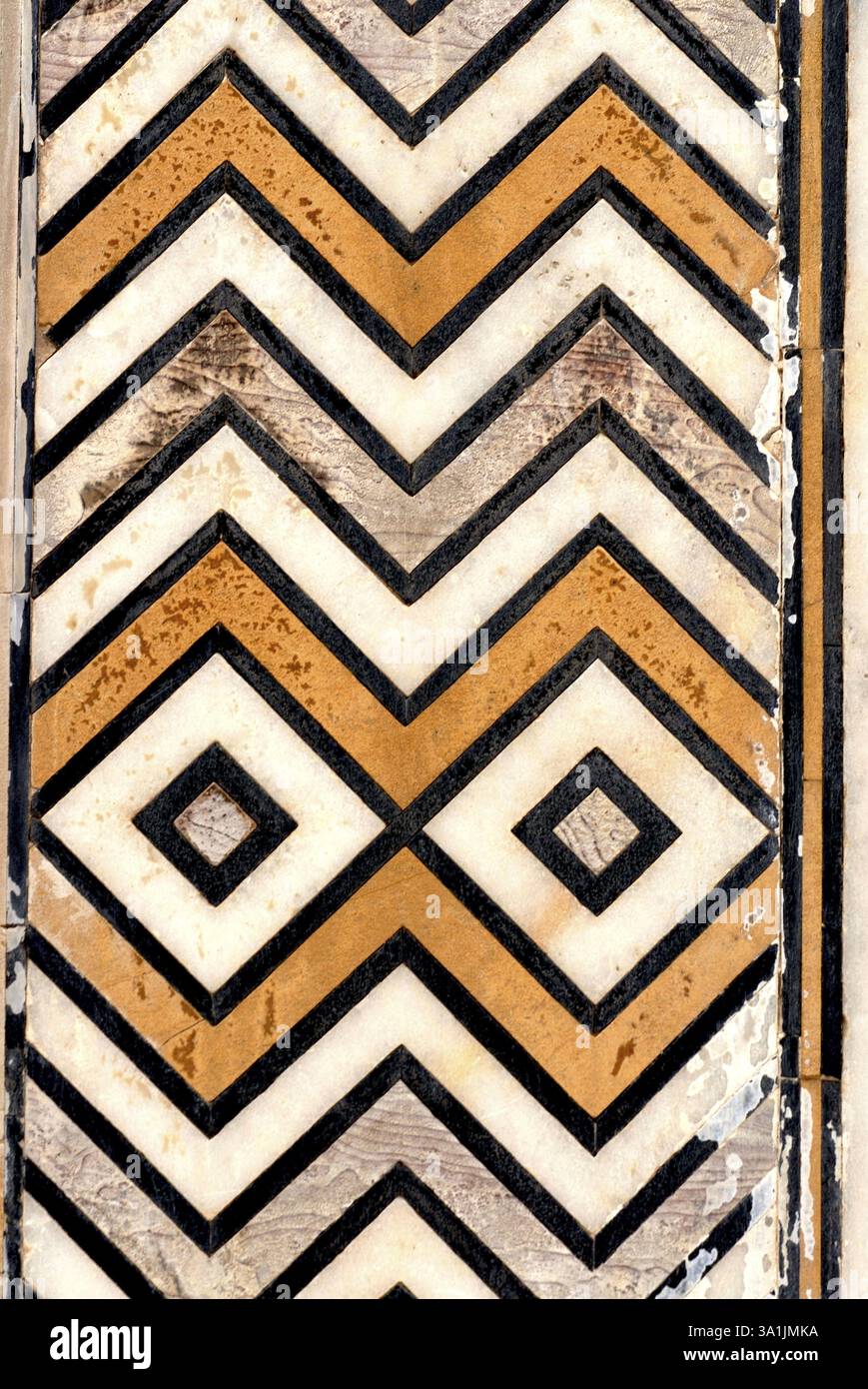 Geometrical cubical pattern, Taj mahal, Agra, Uttar Pradesh, India ...