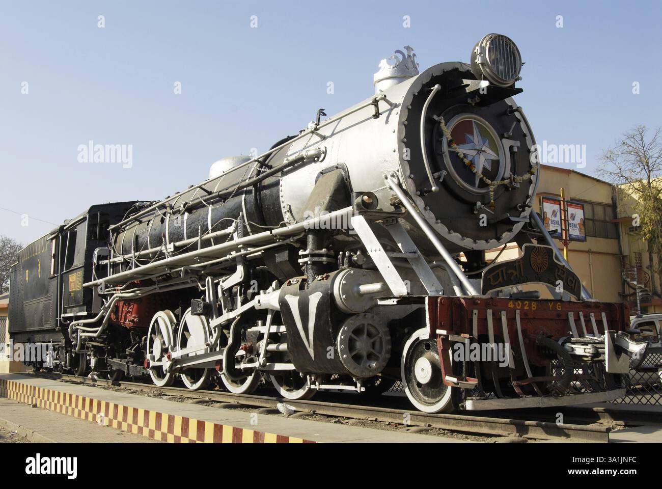 Steam locomotives india hi-res stock photography and images - Alamy