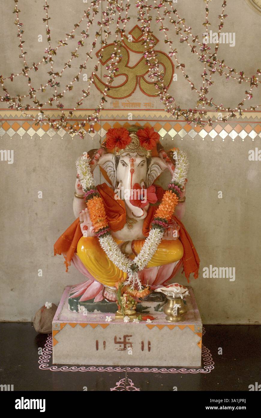 Lord Ganesh, Elephant headed God, Idol carved in Marble Rock Stone ...