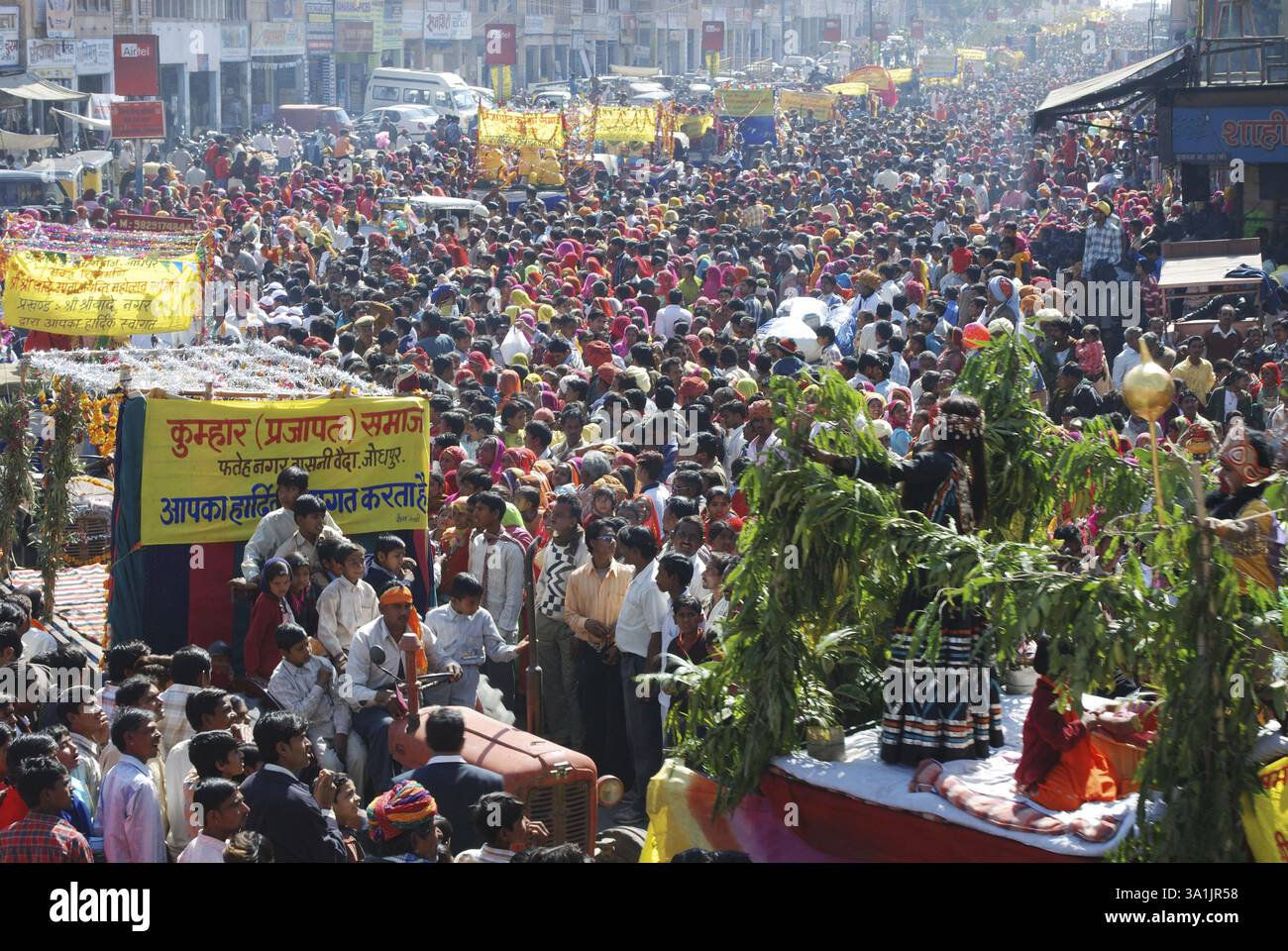 Long procession of Shriyaade maata of potter community, Jodhpur ...