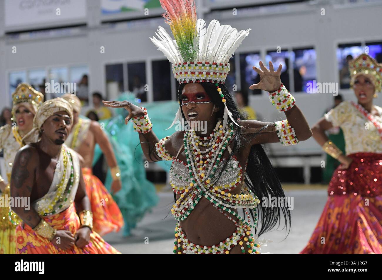 RJ - RIO DE JANEIRO - 03/08/2025 - CARNIVAL RIO 2025, CHAMPIONS PARADE - Members of the Grande ...
