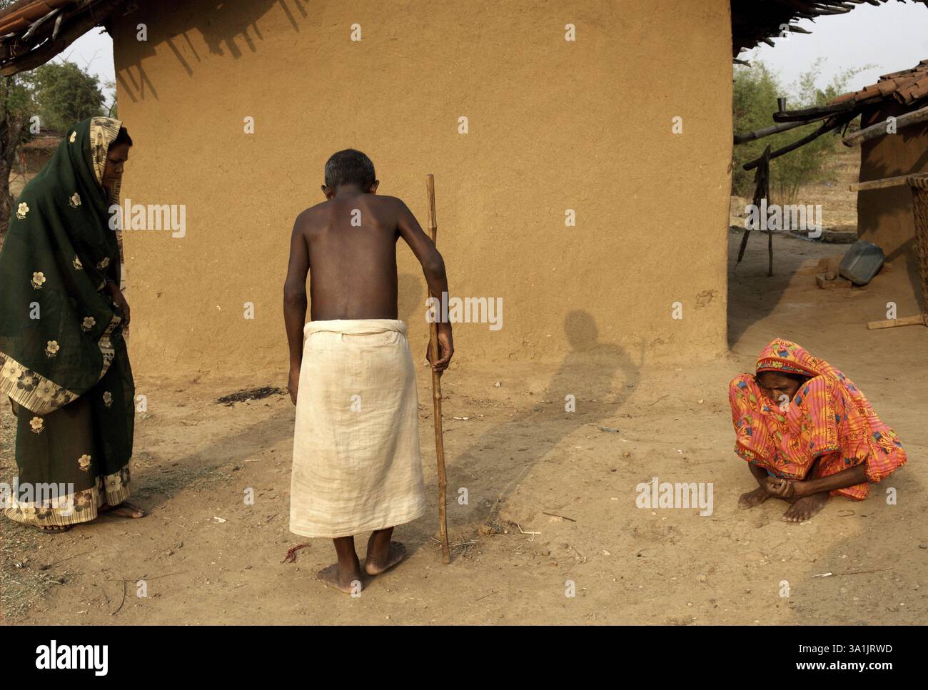 People standing outside hut, Garwa and Latehar, Jharkhand, India, Asia ...