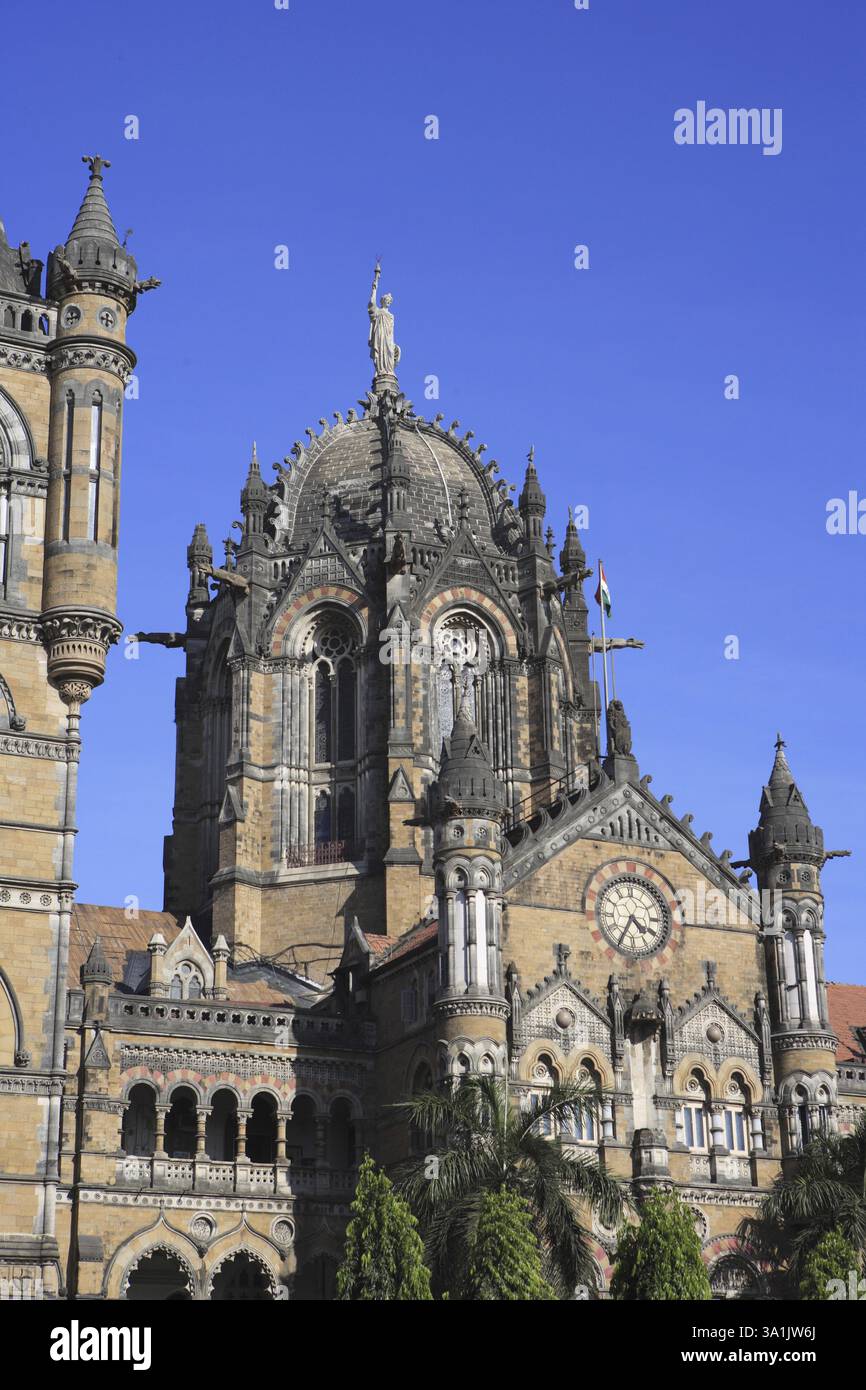Chhatrapati Shivaji Terminus (formerly Victoria Terminus) Victorian ...