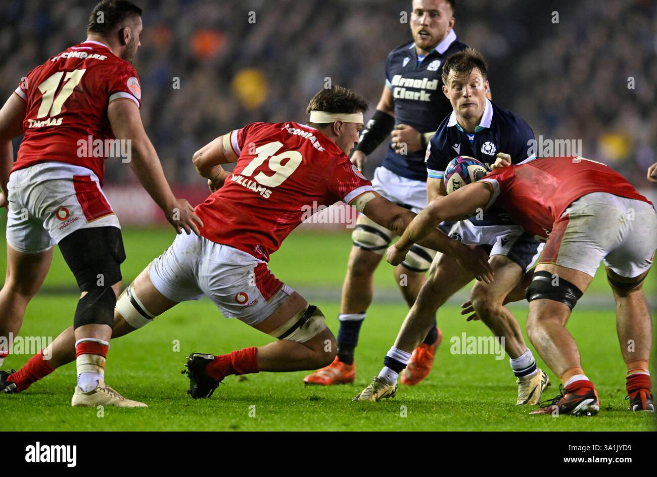 Edinburgh, Scotland, 8th March 2025. Nicky Smith of Wales, George Horne ...