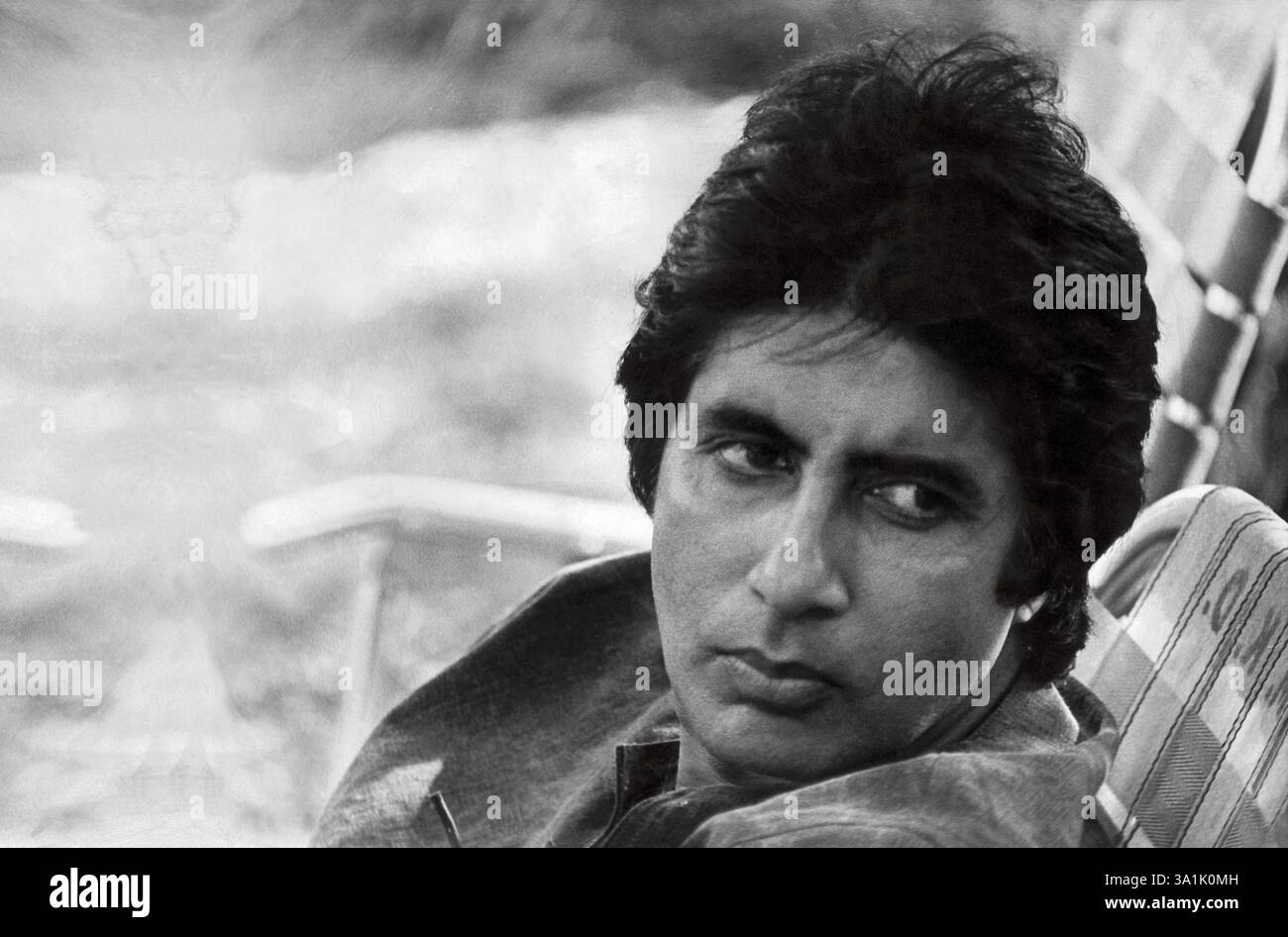 Mard amitabh bachchan hi-res stock photography and images - Alamy