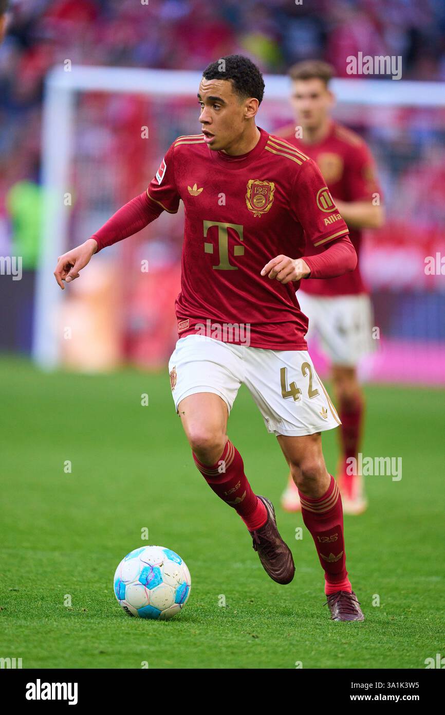 Jamal MUSIALA, FCB 42 in the match FC BAYERN MUENCHEN - VFL BOCHUM 2-3 ...