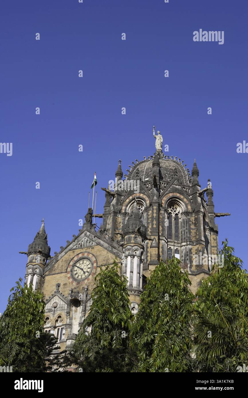 Chhatrapati Shivaji Terminus (formerly Victoria Terminus) Victorian ...