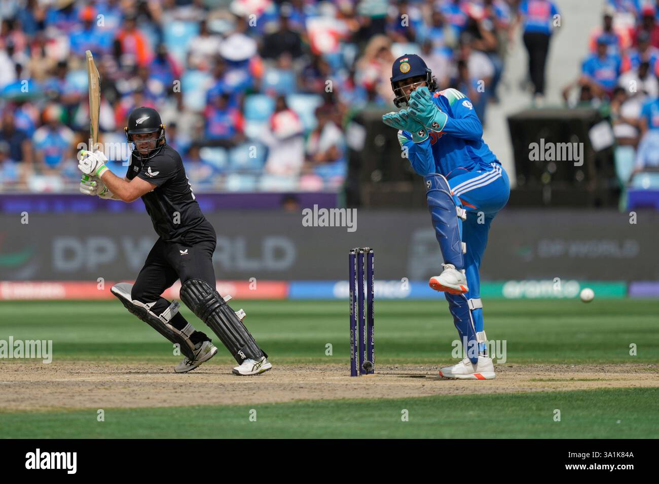 New Zealand's Tom Latham bats during the ICC Champions Trophy final ...