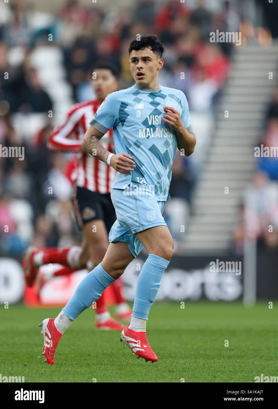Cardiff City's Alex Robertson during the Sky Bet Championship match at ...
