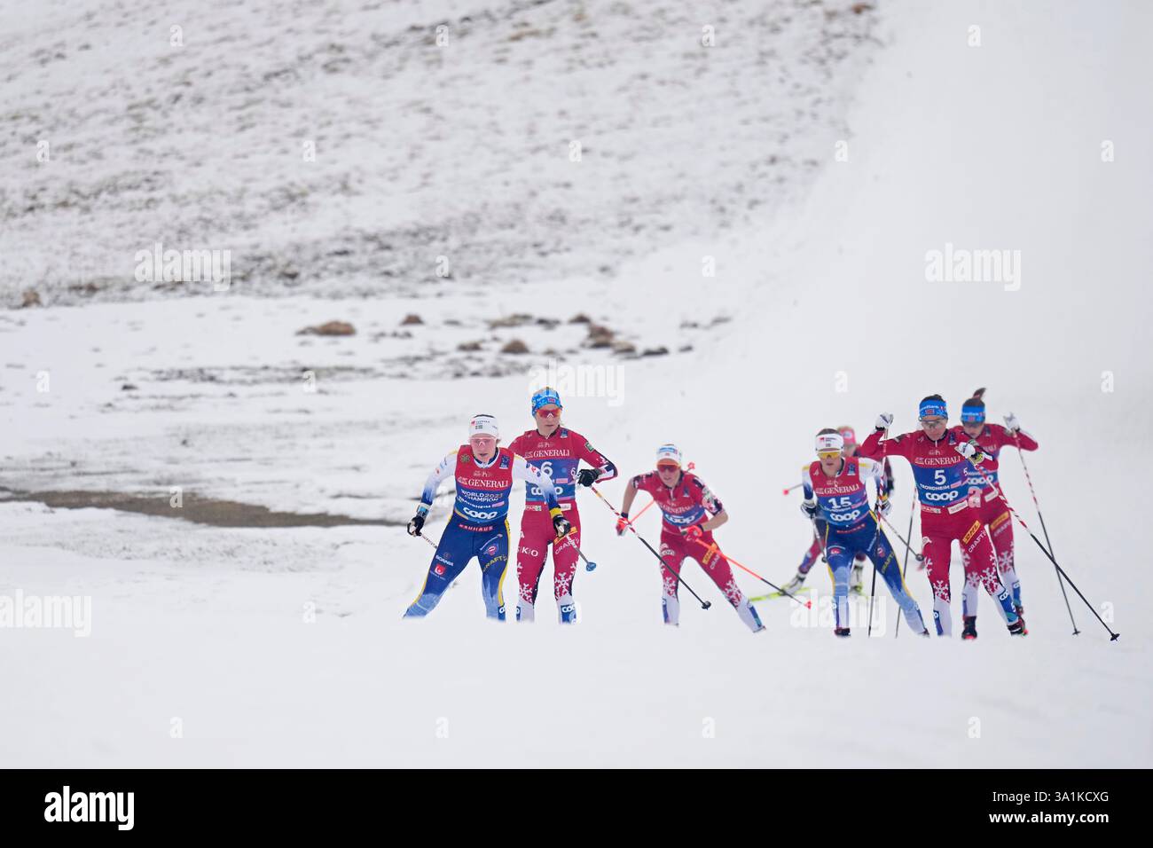 Ebba Andersson, of Sweden, and Therese Johaug, of Norway, from left ...