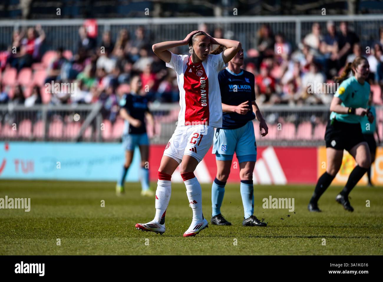AMSTERDAM, NETHERLANDS - MARCH 9: Rosa van Gool - AFC Ajax during the ...