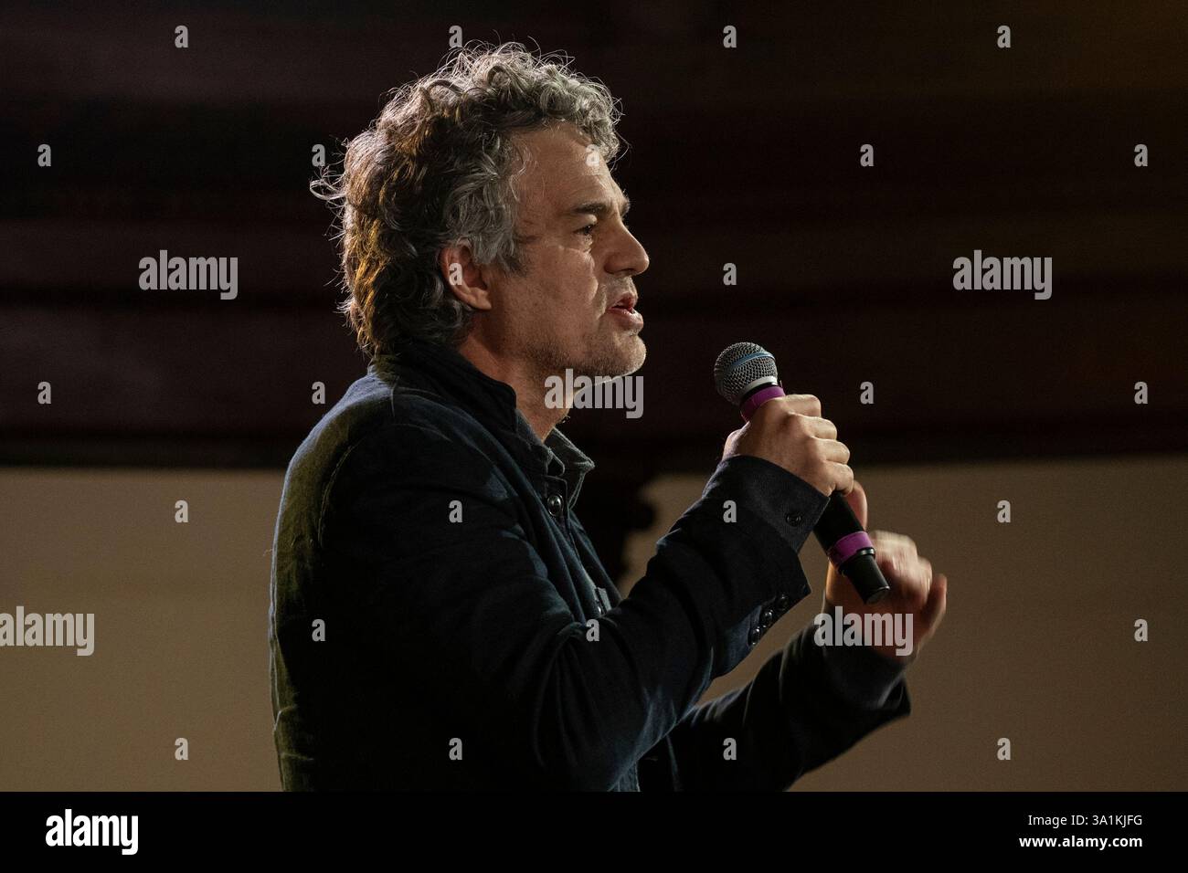New York, United States. 08th Mar, 2025. Mark Ruffalo speaks at a rally ...