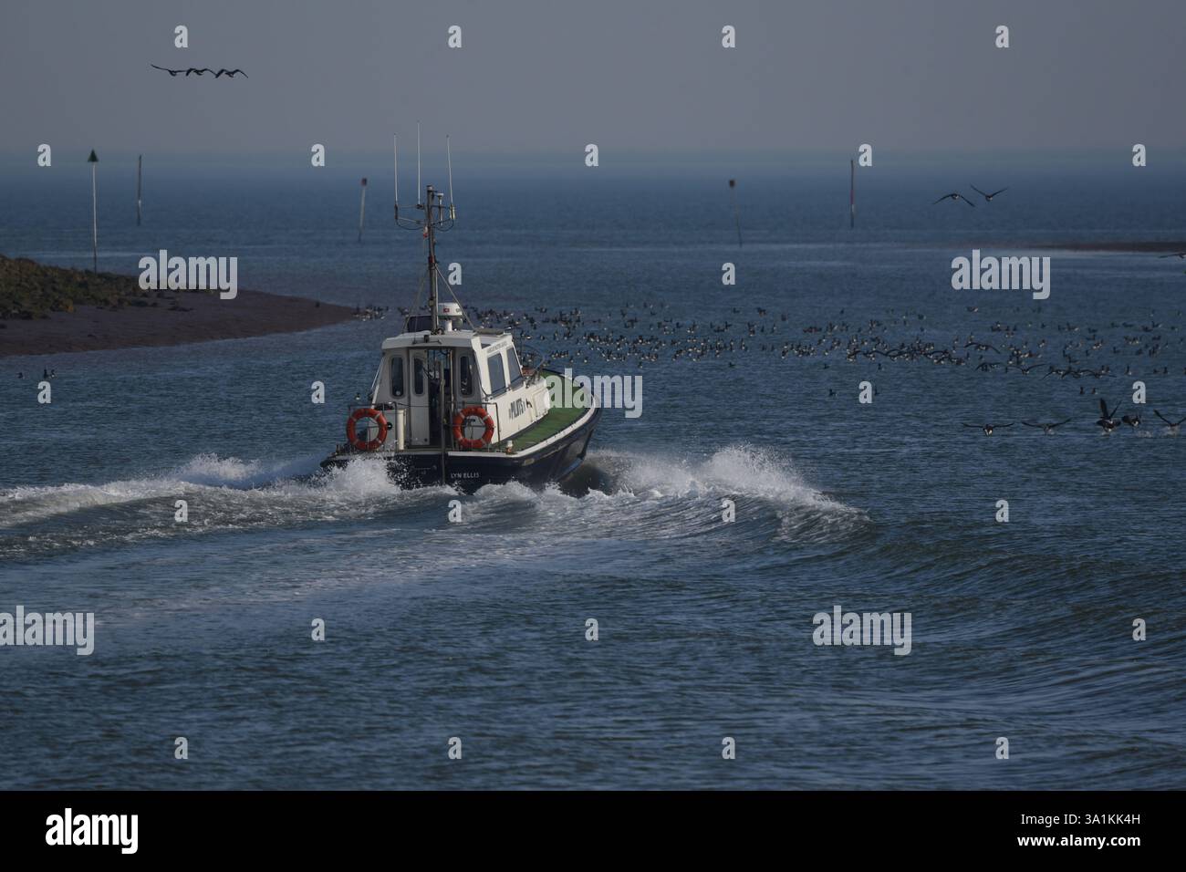 Boston Harbour Master Pilot boat Stock Photo - Alamy