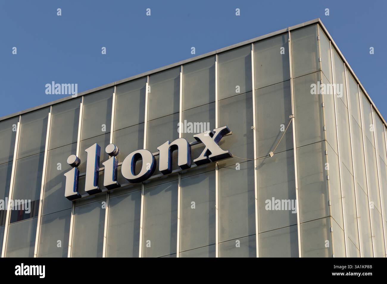 Headquarters signage hi-res stock photography and images - Alamy