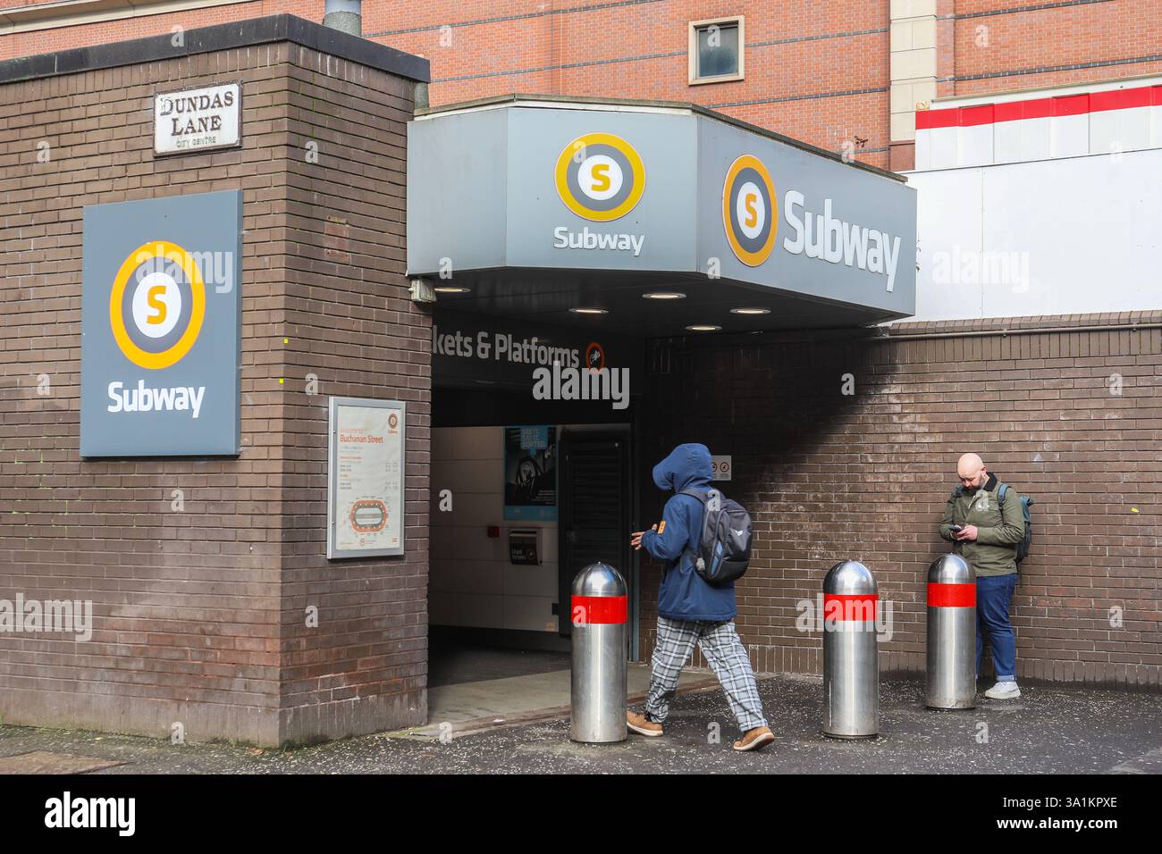 Subway system hi-res stock photography and images - Alamy